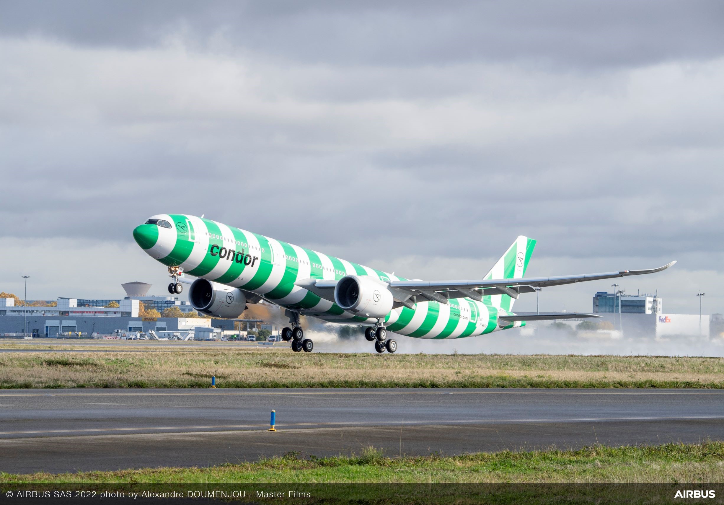 Condor takes delivery of its first A330neo - ADS Advance